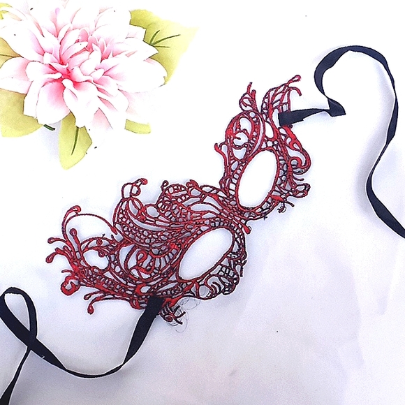 Accessories | Scroll Face Mask | Poshmark